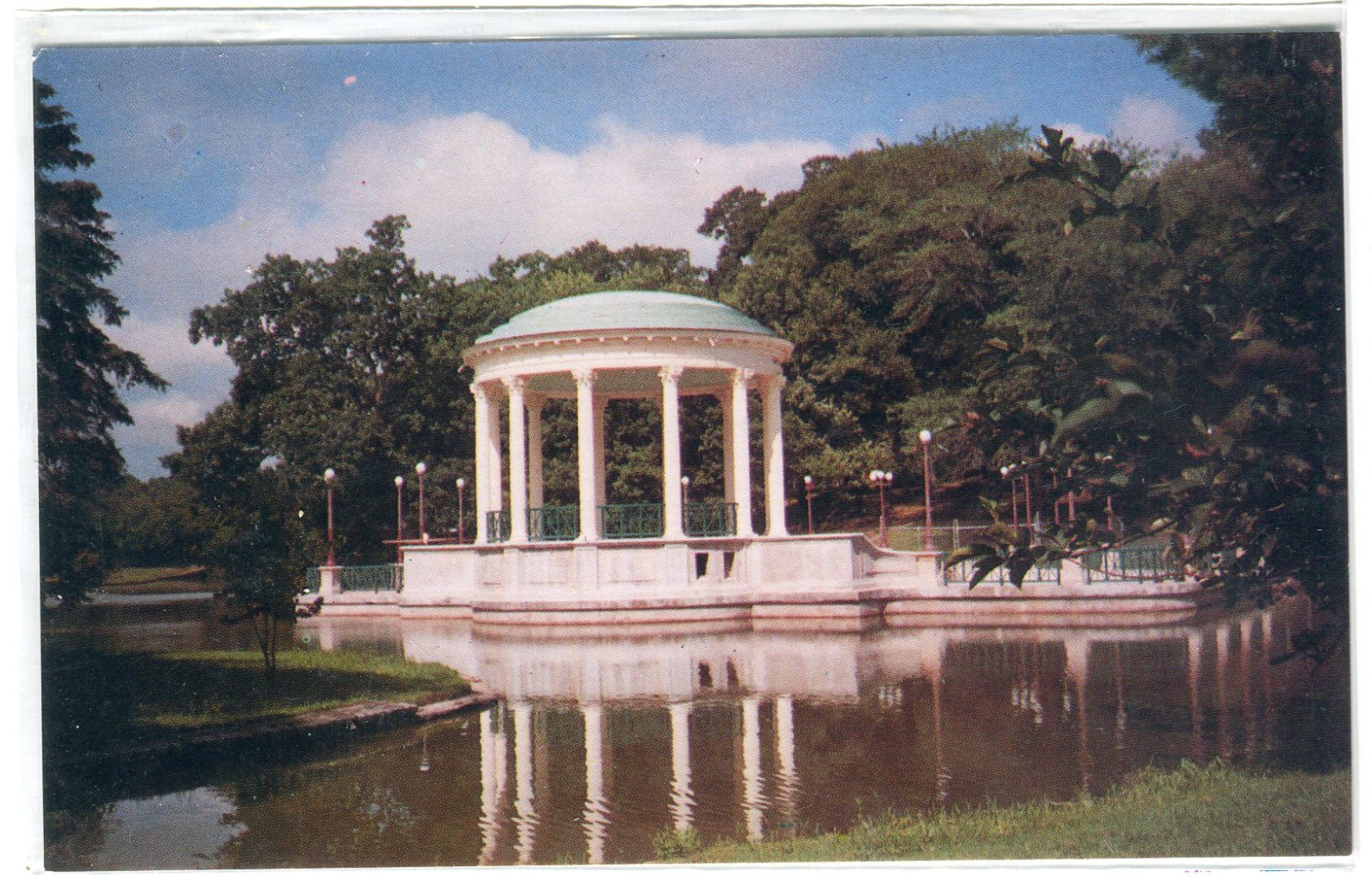 Bandstand | Roger Williams Park Conservancy